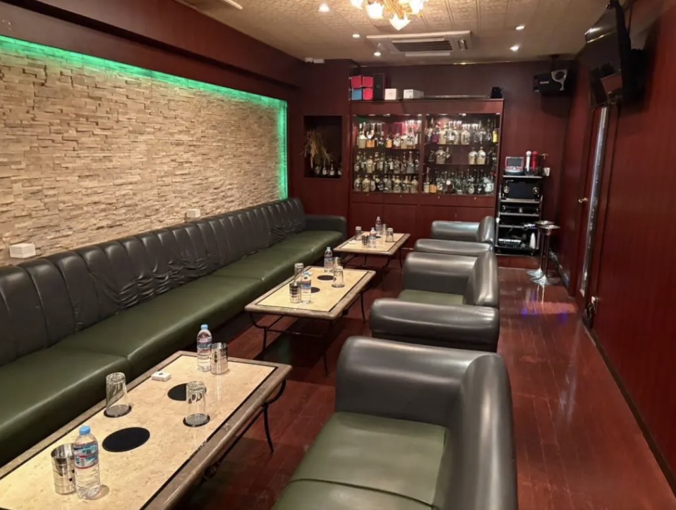 上野 キャバクラ リップル （LIPPLE） のバイト求人情報 トーキョーナイトワーカー